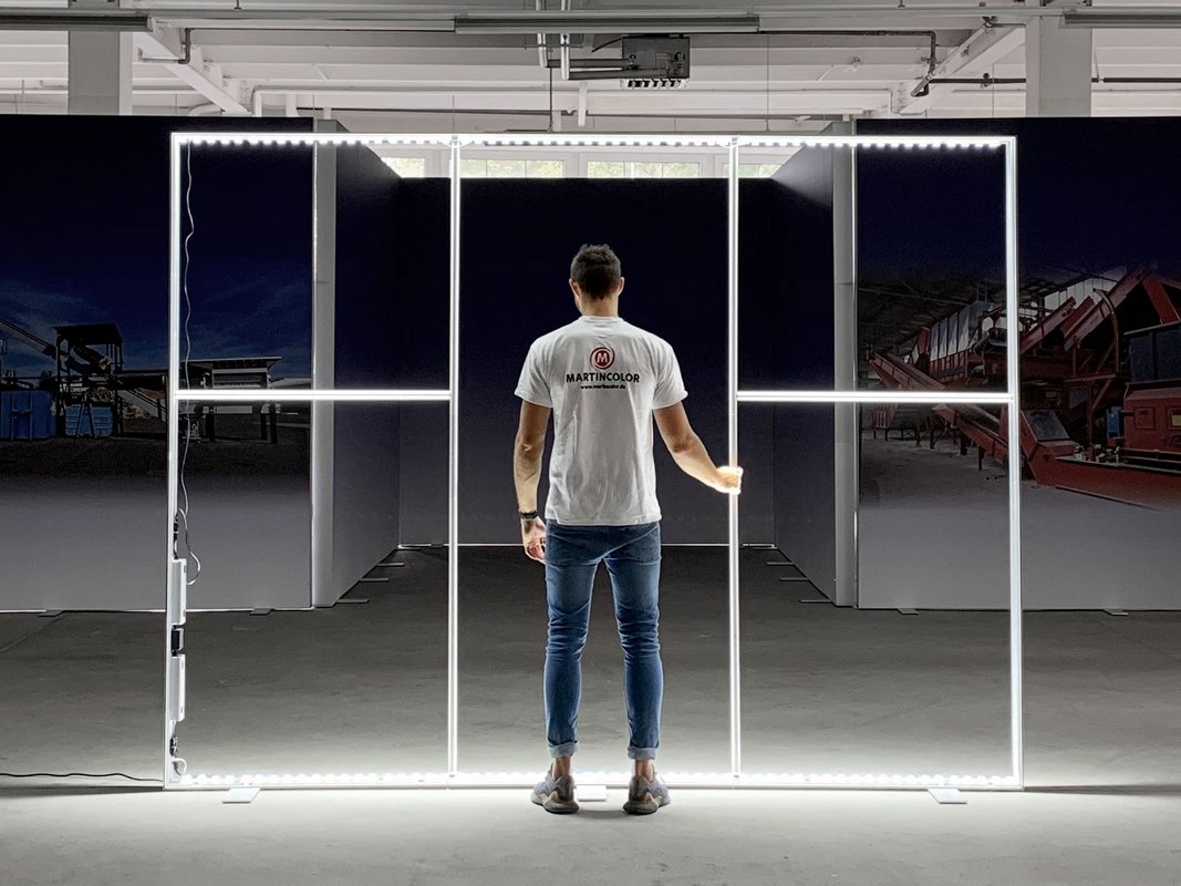 Aufbau + Transport eines LED Messestand | Ruckzuck umgesetzt
